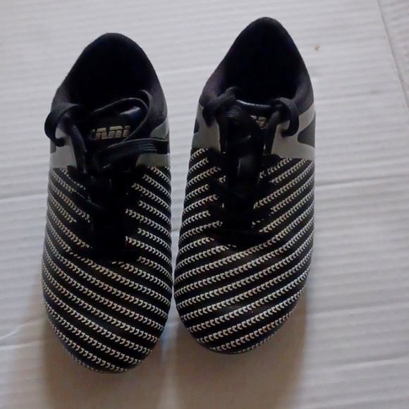 Vizari | Shoes | Bizari Infiniti Black A Conbination Of White And ...
